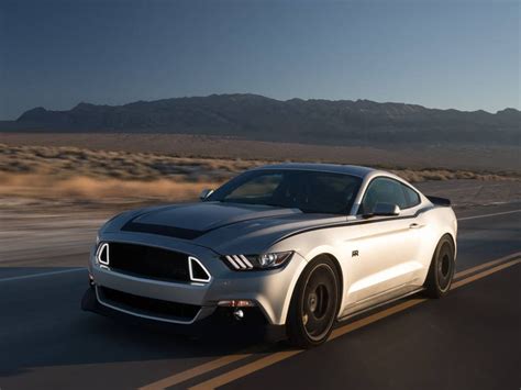 Clarkson May And Hammond Drive Three Badass Muscle Cars In Detroit