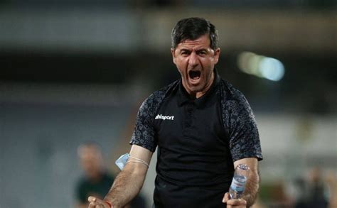 کریم باقری همچنان پیگیر مطالباتش از فدراسیون فوتبال طرفداری