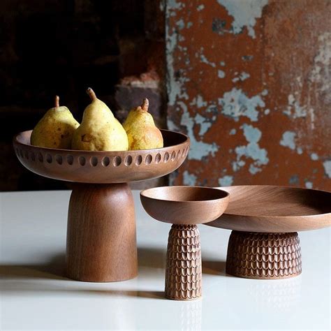 Как сервировать стол на Пасху 11 необходимых аксессуаров Wooden Cake Stands Wood Dishes Bowl