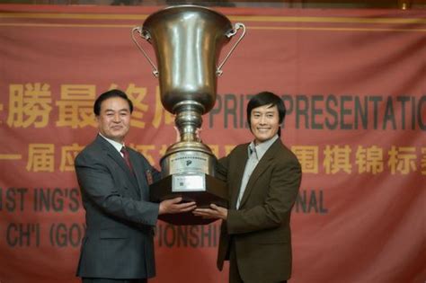 이병헌 외모까지 복사했다…바둑 레전드 조훈현 변신 승부 Zum 뉴스