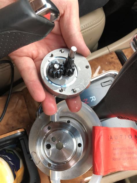 费森尤斯血液透析机血透机4008除气泵、流量泵泵头九成九新