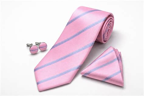 Cravate Bleu Et Rose Rayée Pack Prestige En Soie Élégance Homme