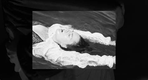 სივრცე და საკუთარი მე დეა მაჭარაშვილი Indigo