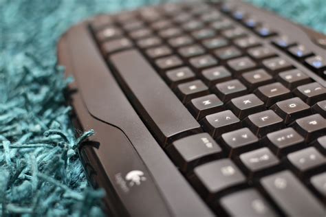 Vand Tastatura Logitech Media Keyboard 600 Black Folosita