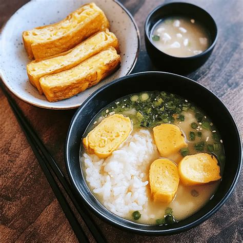 6 Easy Japanese Breakfast Soup Recipes Miso Soup In 5 Minutes