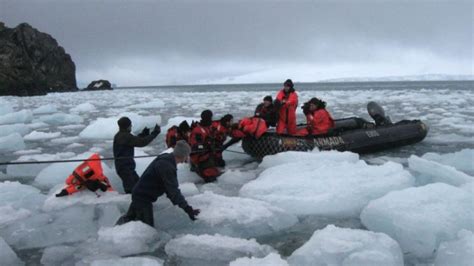 Първата ни група полярници поема към Антарктида Посоки БНР Новини