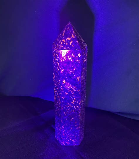2 55 Lb Yooperlite Uv Activated Fluorescent Obelisk Pillar Tower Point