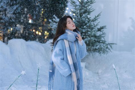 冯丽林lynn裸心心《春雪》美图作品图片欣赏艺图语 冯丽林lynn裸心心《春雪》美图作品图片欣赏艺图语