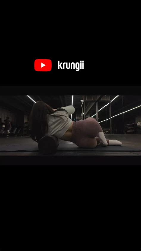 운동하는 시아 Sia 오운완 상체운동 운동하는여자 🔥오늘의 운동 버티컬 로우 💪 버티컬 로우는 등 근육을 키우고 강화하는 데 탁월한 운동입니다 특히 상부