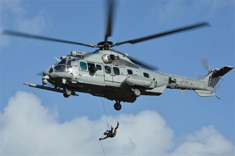 Guardian Angels Team With French Commandos