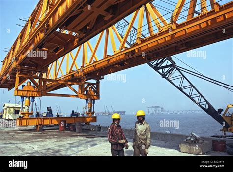 Giant Iron Truss Used To Lift Last Block In Construction Bandra Worli