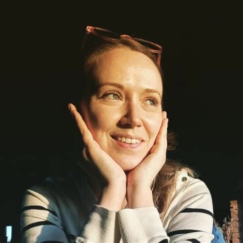 Кристина Kris Kit On Threads