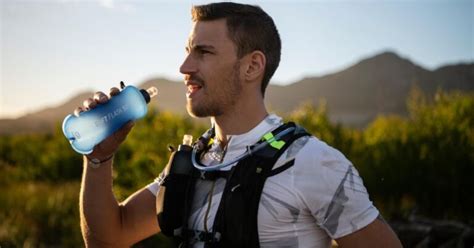 7 Rekomendasi Soft Flask Terbaik Untuk Lari Lebih Nyaman 7 Rekomendasi Soft Flask Terbaik Untuk Lari Lebih Nyaman