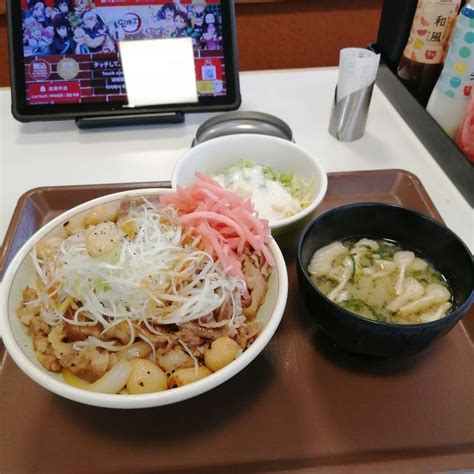 すき家のにんにく白髪ねぎ牛丼 クライマーのり