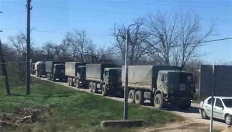 Бояться обстрілів окупанти в Криму переміщують склади боєкомплектів Читайте на Ukr Net