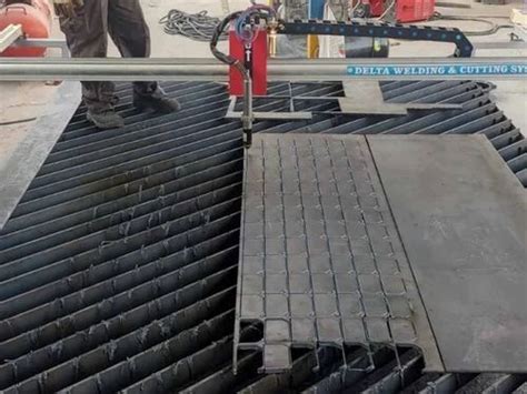 1000W Mild Steel CNC Gantry Cum Plasma Cutting Machine 320V Automation Grade Fully Automatic