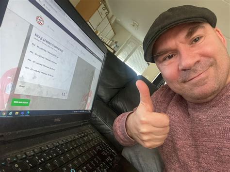 Voetbalfans Staan In Digitale Rij Voor Kaartje ‘laat Me Alsjeblieft