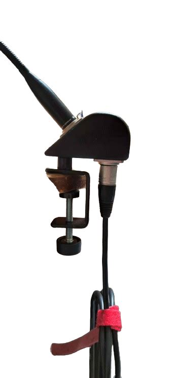 Stl File Embase Xlr Pour Micro Cole De Cygne 🎵 ・3d Printing Model To