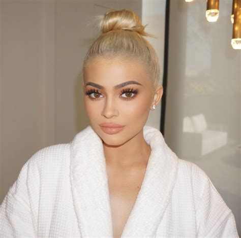 Makeup By Ariel Camera Saubhaya Makeup