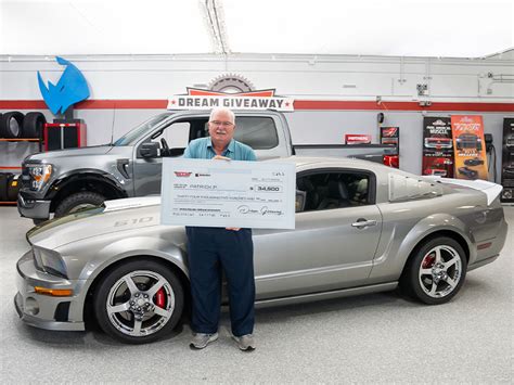 Dream Giveaway Garage