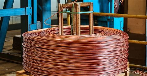 트럼프 ‘구리 50 관세 발표에 구리가격 13 급등…56년만의 최대폭