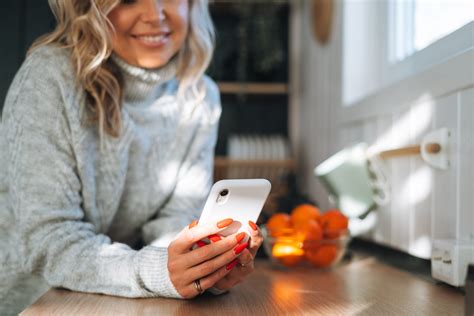 Her Husband Texted Her Asking For A Divorce While Admitting He Was No