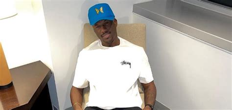 Joey B Outfits Clothes Style And Fashion Whats On The Star