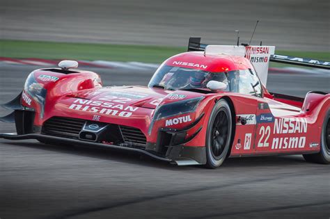 Nissans Problematic LMP1 Campaign Postponed Until 2016