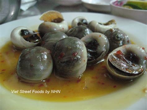 Viet Street Foods Snails Trendy Street Food For Young Vietnamese