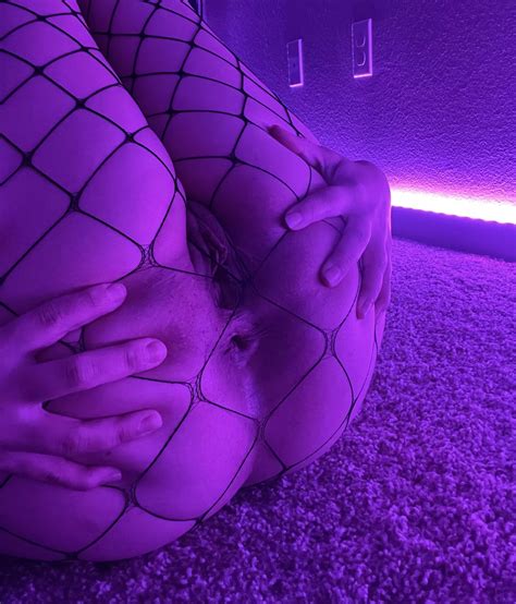 Open For Use Nudes Spreading NUDE PICS ORG