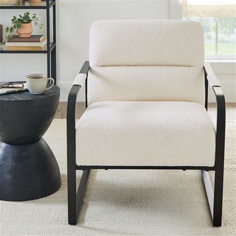 10 Walmart Accent Chairs That Make Your Home Look Way More Expensive