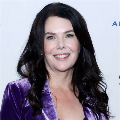 Lauren Graham Reveals If She Dated A Gilmore Girls Costar