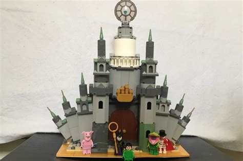 Power Rangers Bandoras Palace Rita Repulsas Moon Palace Lego® Ideas