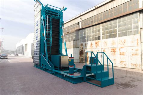 Container Loaders From COM3S High Performance And Precision 3s Company
