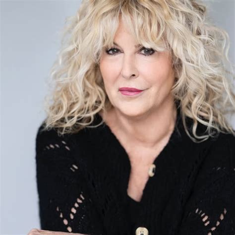 Frederike Bedard Fredbed • Threads Say More