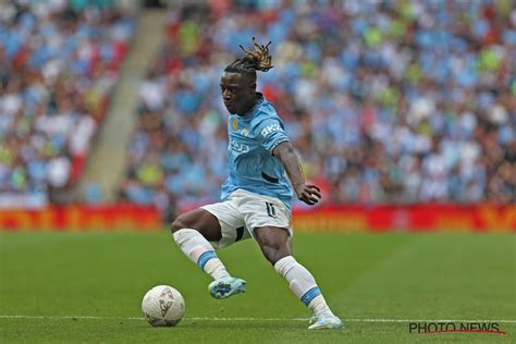 🎥 Manchester City Wint Zonder Kevin De Bruyne Jérémy Doku Scoort Zijn Eerste Van Het Seizoen Op