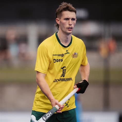 Hil Mini Auction Bengal Tigers Snap Up 14yo Kushwaha Rediff Sports