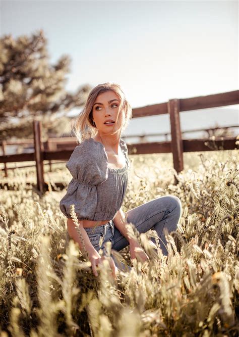 Sineth Double Puff Sleeve Hemp Crop Top In Grey