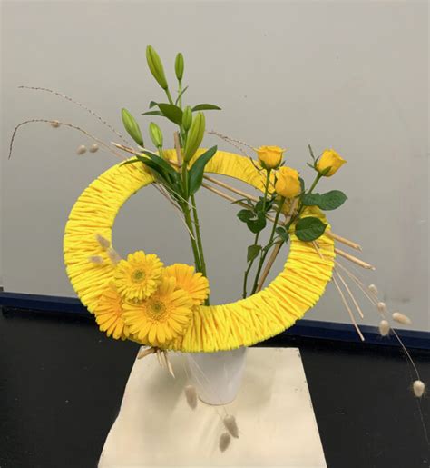 Colour Analogous West Australian Floral Art Society Inc