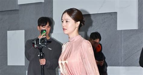 [사진]문채원 우아한 입장