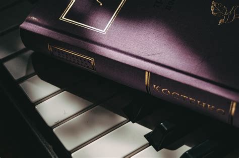 30 000 Free Book Animated And Book Images Pixabay