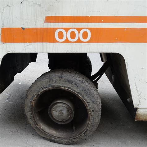 무료 이미지 바퀴 주황색 차량 범퍼 자른 뾰족 탑 오렌지 롱레이 오렌지 스트라이프 000 우우 자동차 외장 자동차 타이어 3648x3648