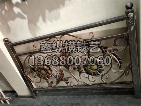 成都铁艺栏杆定制厂家四川铁艺大门工程安装公司铁艺楼梯批发 成都鑫纵横铁艺工程有限公司