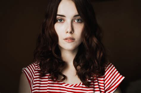 няша Фото и рисунки милых девушек привлекательной наружности настоящие няши смешные