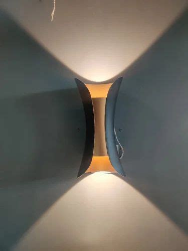 K Lights Up Down Led Up And Down Light Wall Mounted 6w At Rs 2500