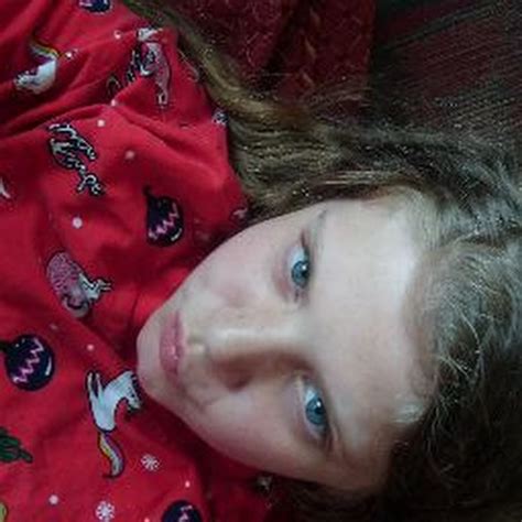 Sophie Carson Youtube