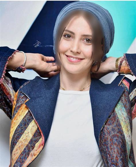 عکس های شبنم قربانی بازیگر طوبی با لباس های سنتی والبته کوتاه