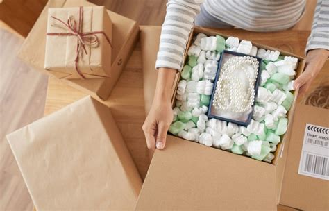 Pro Tips For Packing Fragile Items Safely