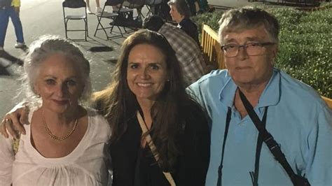 Bus Debacle Hundreds Stranded Until 1am Gold Coast Bulletin