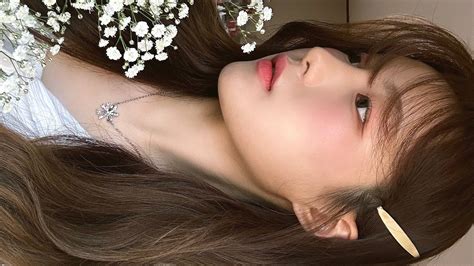 청초함 한방울모브 한방울여리 Pink메이크업🌷착장정보까지ㅣ하파크리스틴 글레이즈드ㅣ웨메 소프트블러링 팔레트ㅣ3ce 쿠션ㅣ
